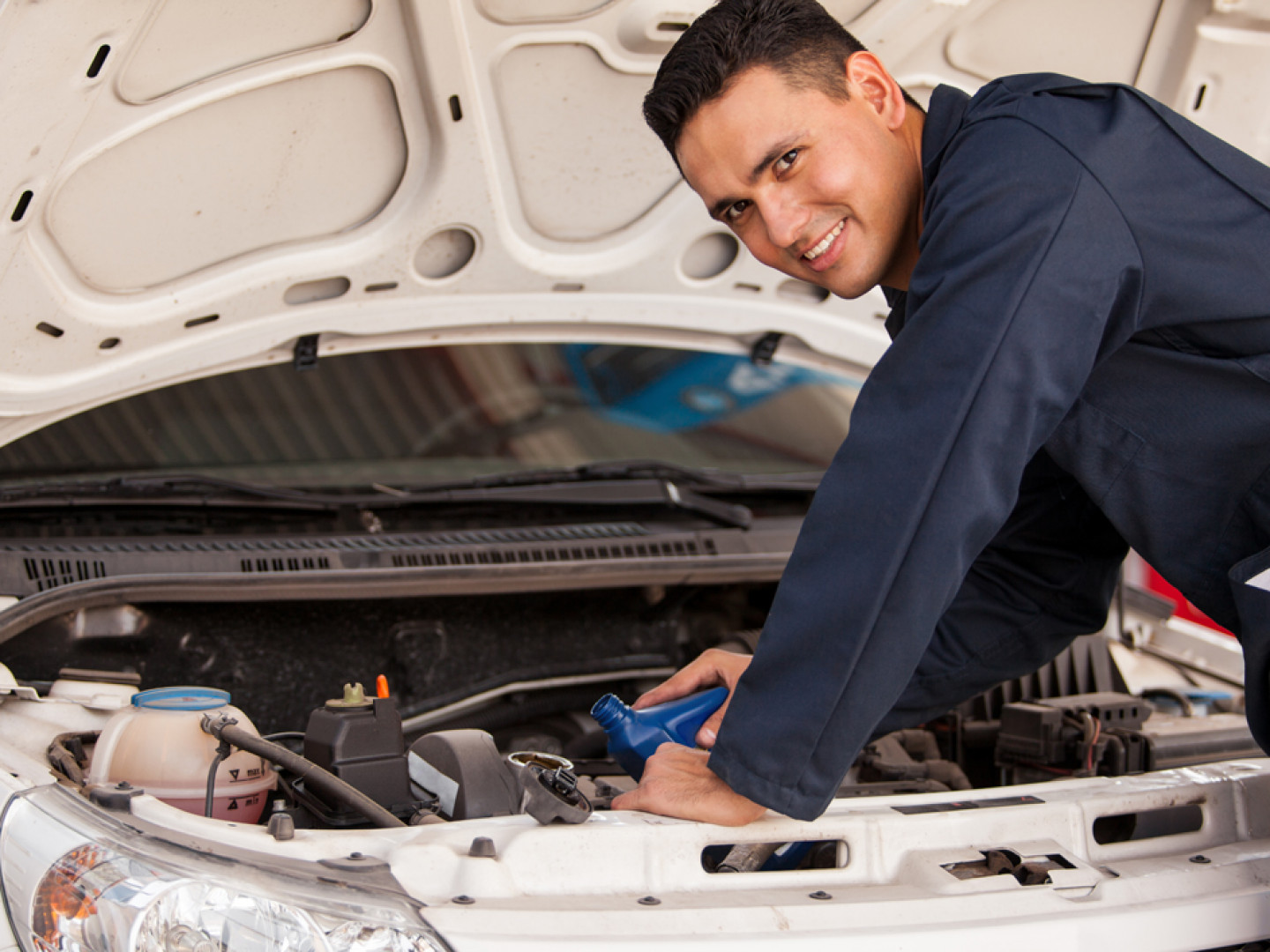 Oil Change Station | Toms River, NJ | Vosper's Service Center